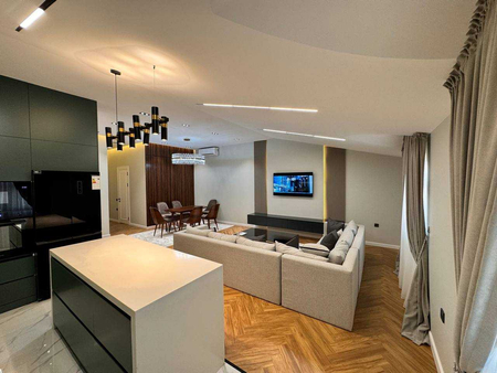 (К126912) Продается 3-х комнатная квартира в Юнусабадском районе.