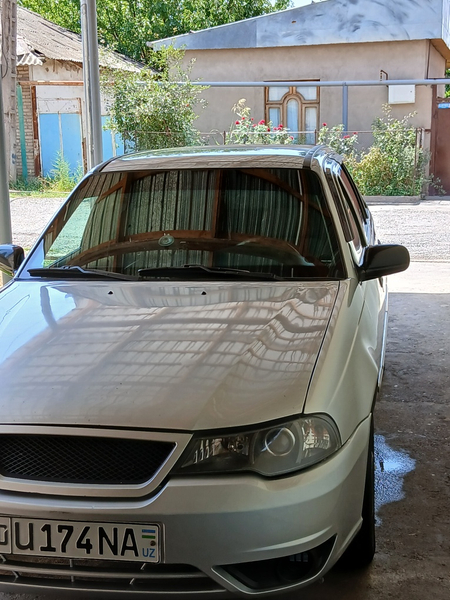 Chevrolet nexia 2