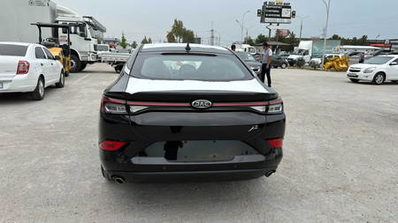 JAC J7  автомобили сотувда таййор