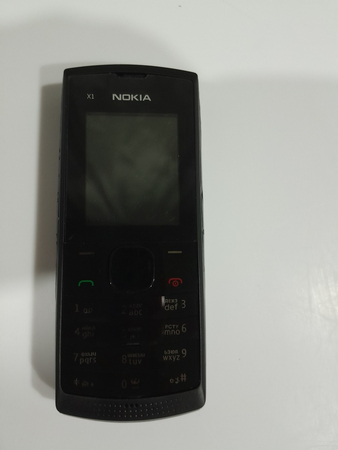 Assalom alekum Nokia x1 original hamma joyi ishlidi imeidan utgan