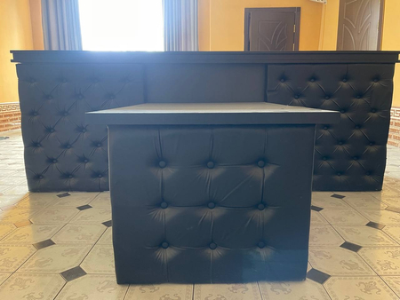 Ofisniy mebel komplekt