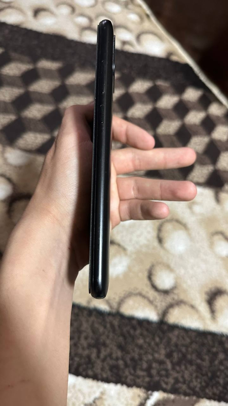 Samsung A03 3/32gb.
