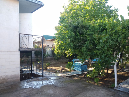Sotiladi, Dacha, 6 sotix