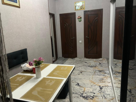 Uy sotiladi Navoiy shahrida
