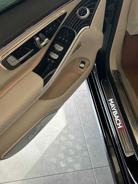Mercedes Maybach S class