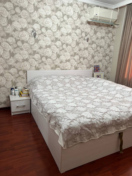 Продаетс спальня