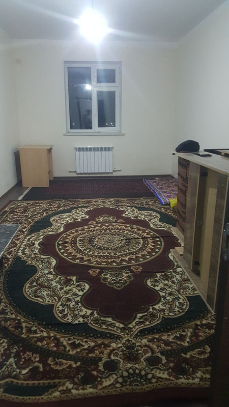 Аренда метро беруни 1.хонали оилага берилади узок муддатга