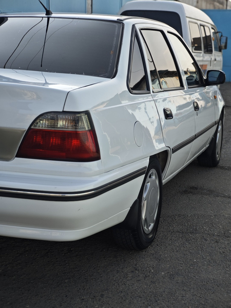 Нексия 1 экспорт вариант 1.5 DOHC 16 клапан