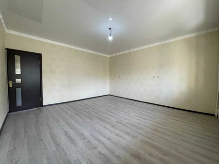 Продается квартира в Ташкенте 4/6/9.Мирзо Улугбек ул: С.Азимов (J3066)