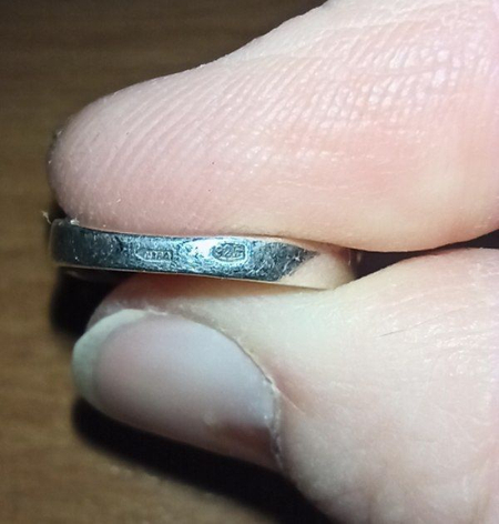 Серебряное кольцо сердце