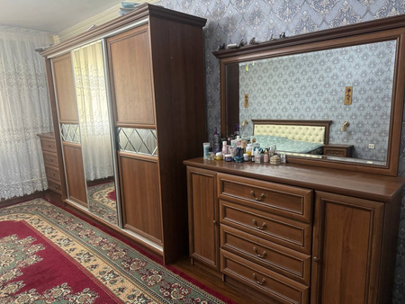 Продаётся котедж 2 этажный со всеми удобствами, вдоль дороги.