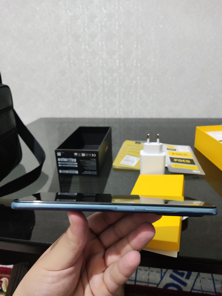 Poco F3 128/6+6Gb