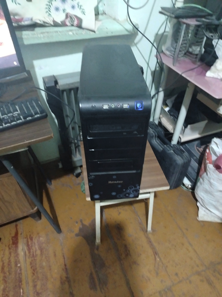 Продам офисный компьютер
