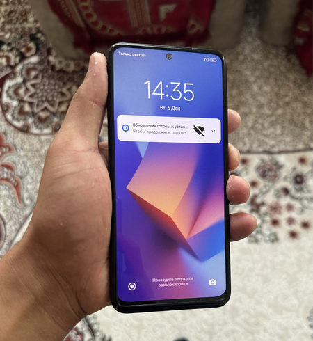 Redmni not 12S 8/256 gb srochno sotiladi