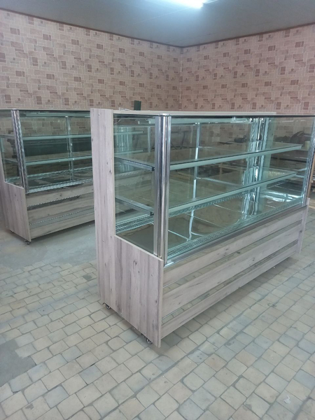 Витрина холодильник для продуктов питания и для шашлыка