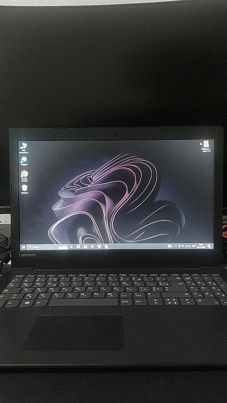 ПРОДАЕТСЯ Ноутбук Lenovo