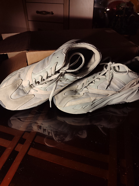Adidas Yeezy Boost 700 V1