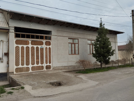 Xovli 6 sutix sotiladi