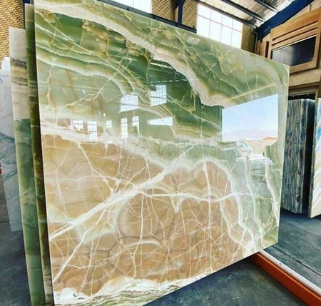 Granit,Mramor,Traverin,Onyx keng Asartement birinchi qo'l