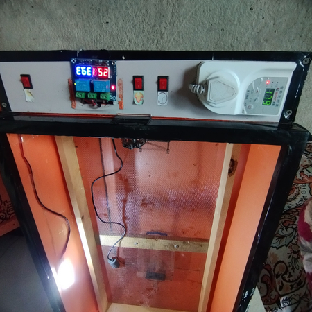 Inkubator 150talik