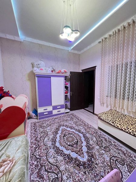 Уч кахрамон