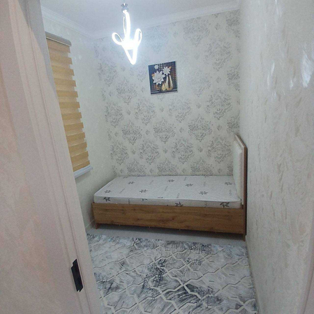 Продаю свою квартиру Чиланзар 16 квартал в метро Чиланзаре
