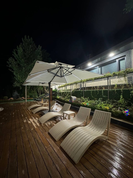Dacha River Garden