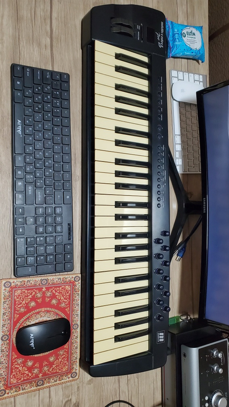 Midi keyboard Miditech 49