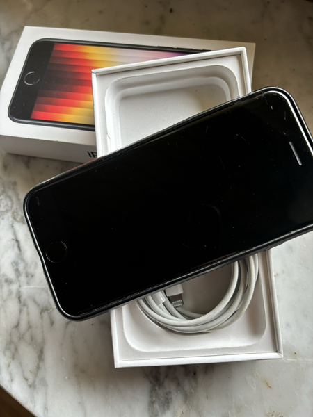 iPhone Se 2022 3gen