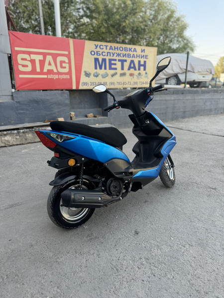 Bikeland skuter 125cc  sotiladi faqat naxt pulga
