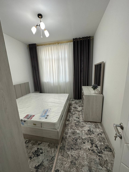 Срочно сдаю 2 ком Новостройка Golden House