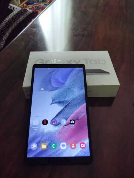 Samsung Galaxy A7 lite plansheti
