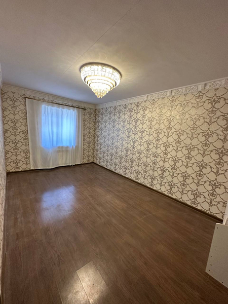 SROCHNO 2 xona 55 kv 3 etaj yevro remont