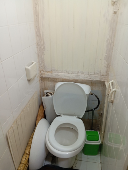 Продам 1 комнатная квартира чилонзор 8 квартал  без балкона ,30  квадр