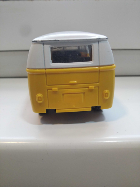 Игрушка, машина фургон.