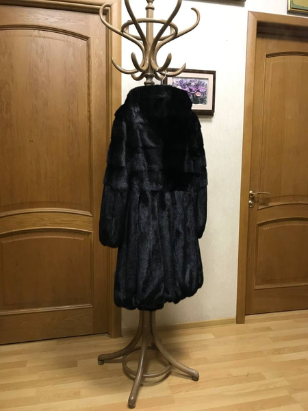 Норковая выставочная Шуба  (Цельная)