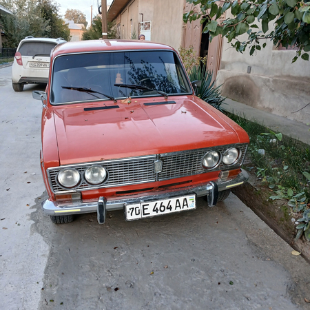 JIGULI  2103 tel qlila tepasida gaplashamz