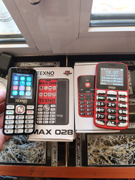 Telfonlar sotiladi yangidek ishlaydi