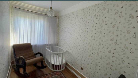(К126468) Продается 4-х комнатная квартира в Мирабадском районе.