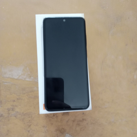 Redmi Mi note 10 operativ4+2 xotira 128