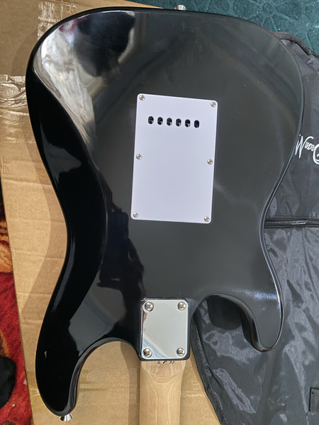Sola gitara | elektr gitara