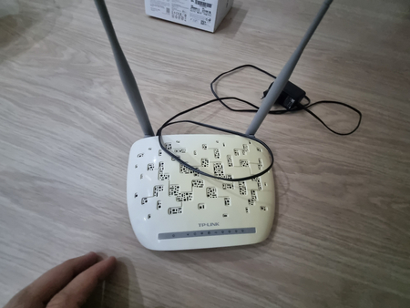 Wifi роутер TPLINK ( Китай)+  ADSL2 модем+ usb 2.0 .