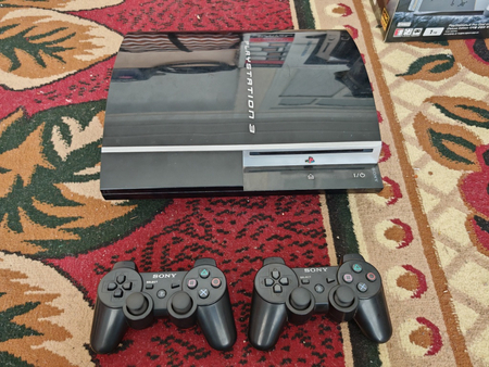 Ps3 Fat Sotiladi Koreyadan kelgan Xotirasi 160GB