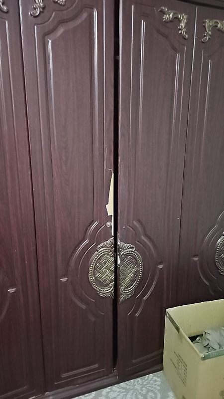 Mebel shkaf spalniy va komot