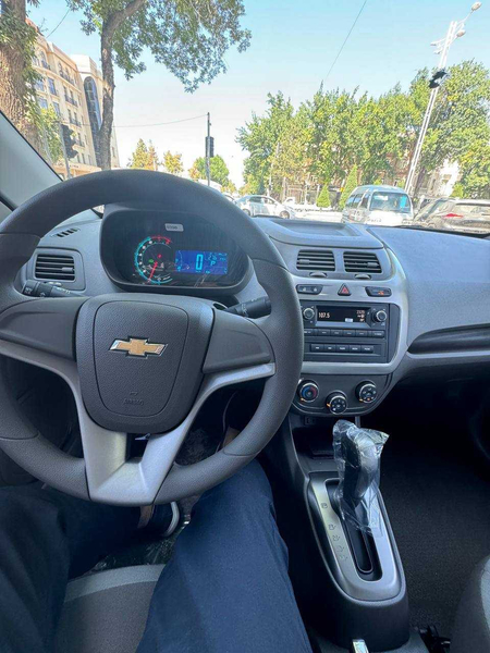 Chevrolet Cobalt halol nasiyaga bo'lib to'lashga