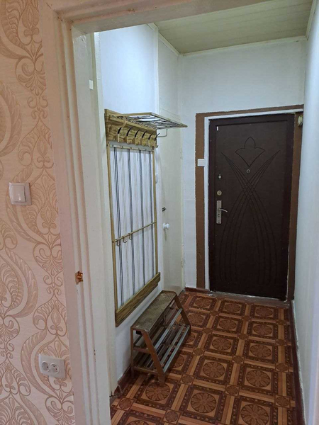 Чиланзар 19кв 2/1/4 не торец\\nОр.р Ваццап на лево\\nС арендатором 350у.е