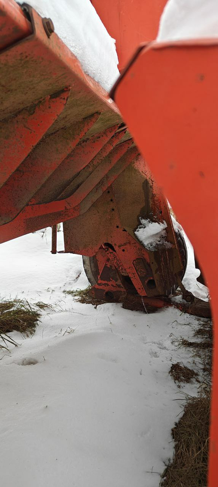 Kuhn 303 Европа Франция