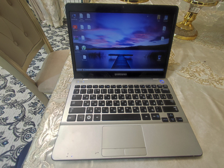Samsung Netbook Kompyuter 210GBli