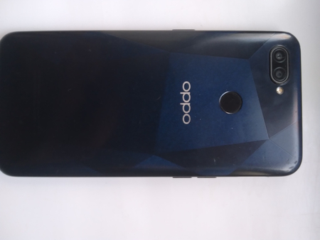 Oppo A 12 xotira 32 xolati zo\\\'r narx 50$