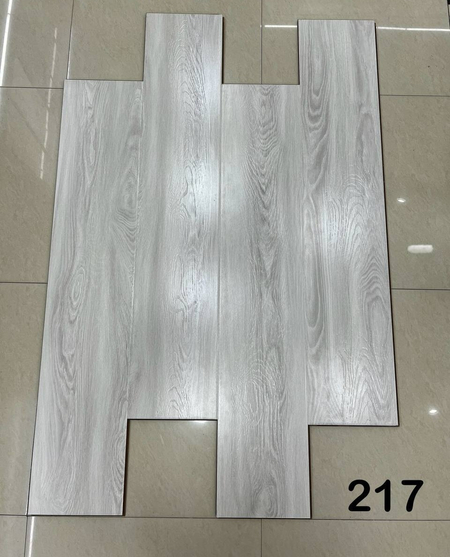 Laminat tarket 8mm 1200/240 xitoy